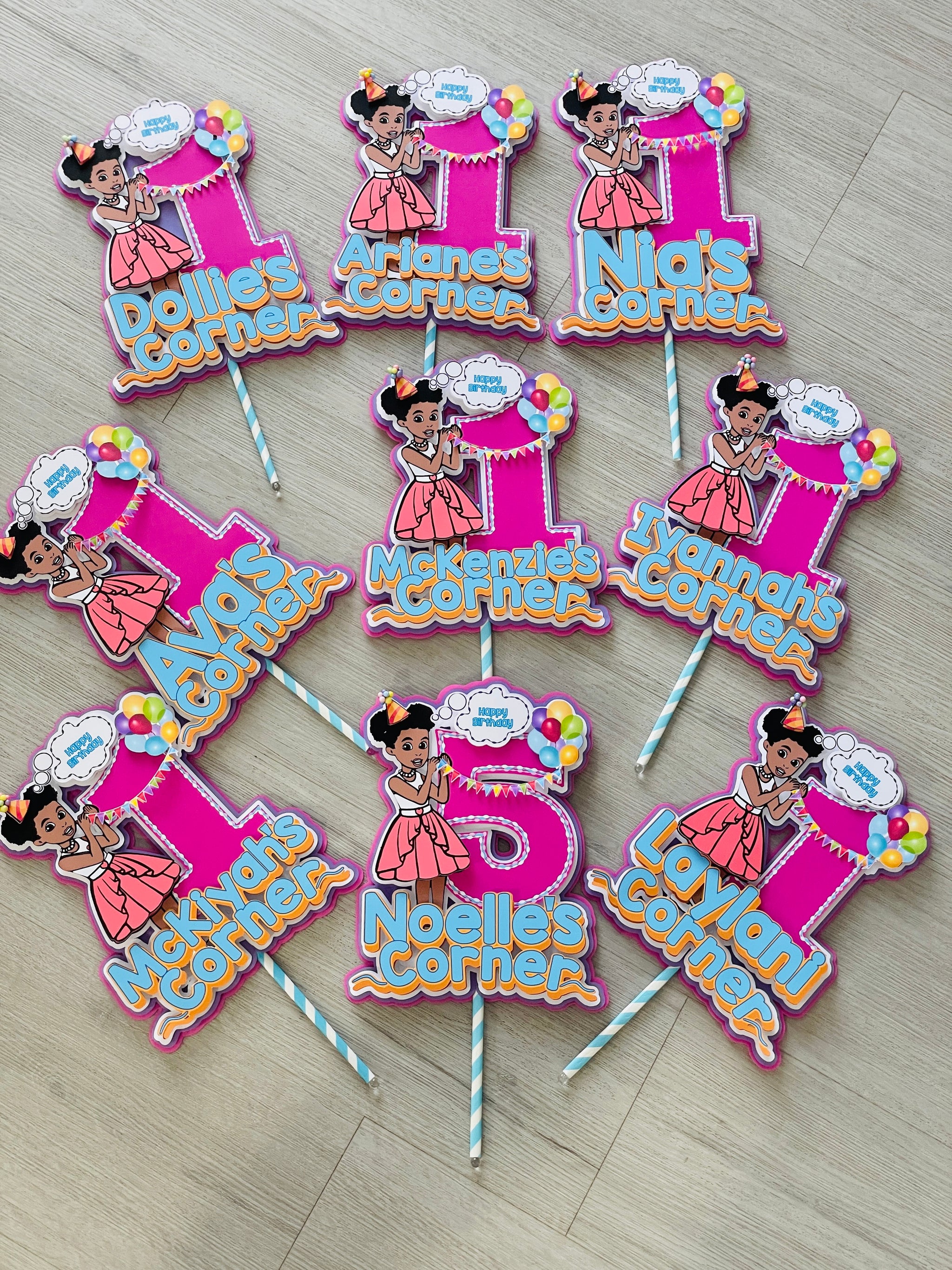 Gracie's Corner Cake Topper - Elegant Personalization